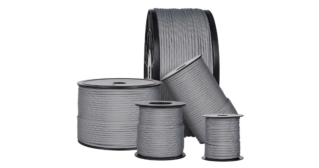 How Far Is 300 Feet? 11 Common Comparisons to Help You Visualize the ...